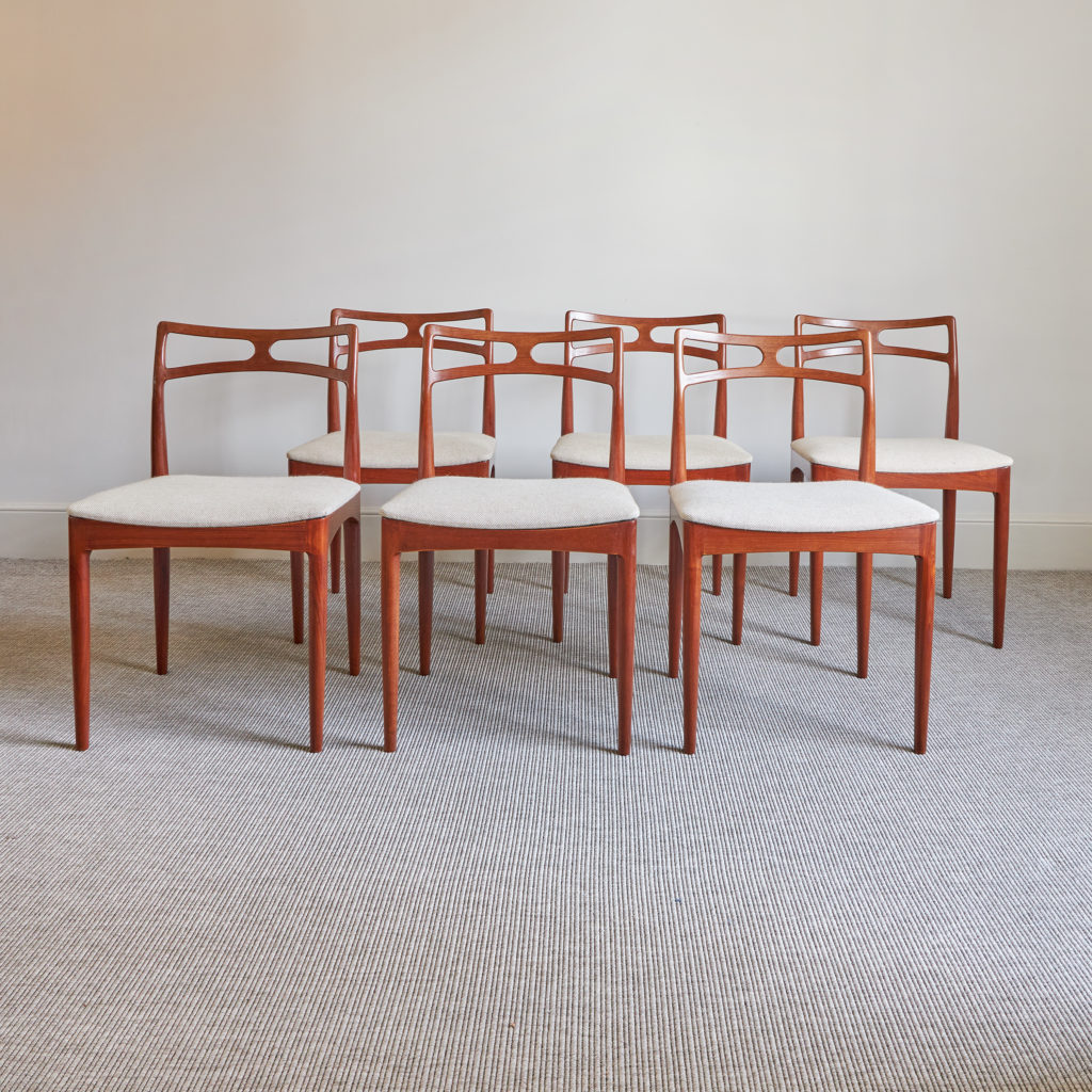 Set of six Danish ‘Model 94’ teak dining chairs, designed by Johannes ...