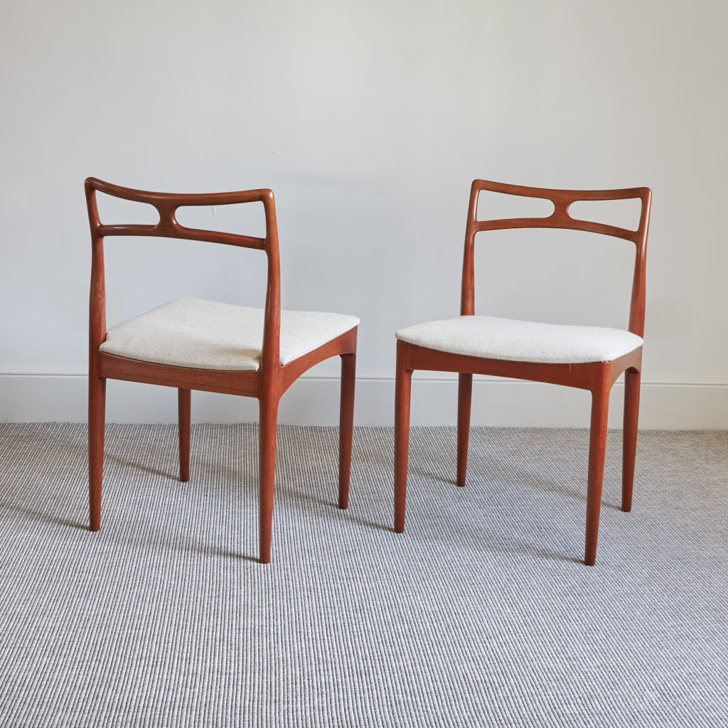 Set of six Danish ‘Model 94’ teak dining chairs, designed by Johannes ...